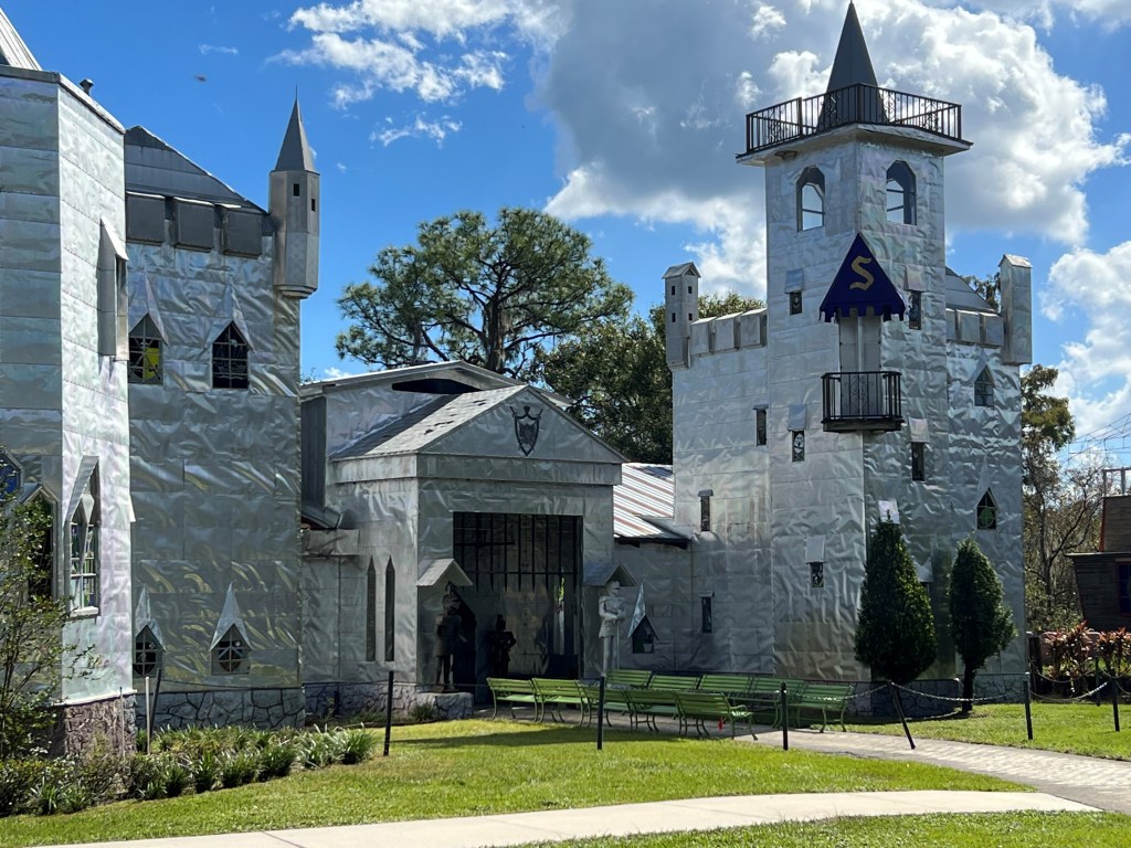 A great day for a drive to Solomon’s Castle in Ona, Florida – BCCSWF